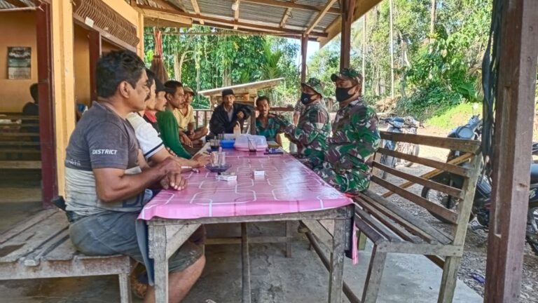 Satgas Lakukan Komsos Untuk Lebih Dekat dengan Masyarakat – Sumbar Post Satgas Lakukan Komsos Untuk Lebih Dekat dengan Masyarakat – Sumbar Post